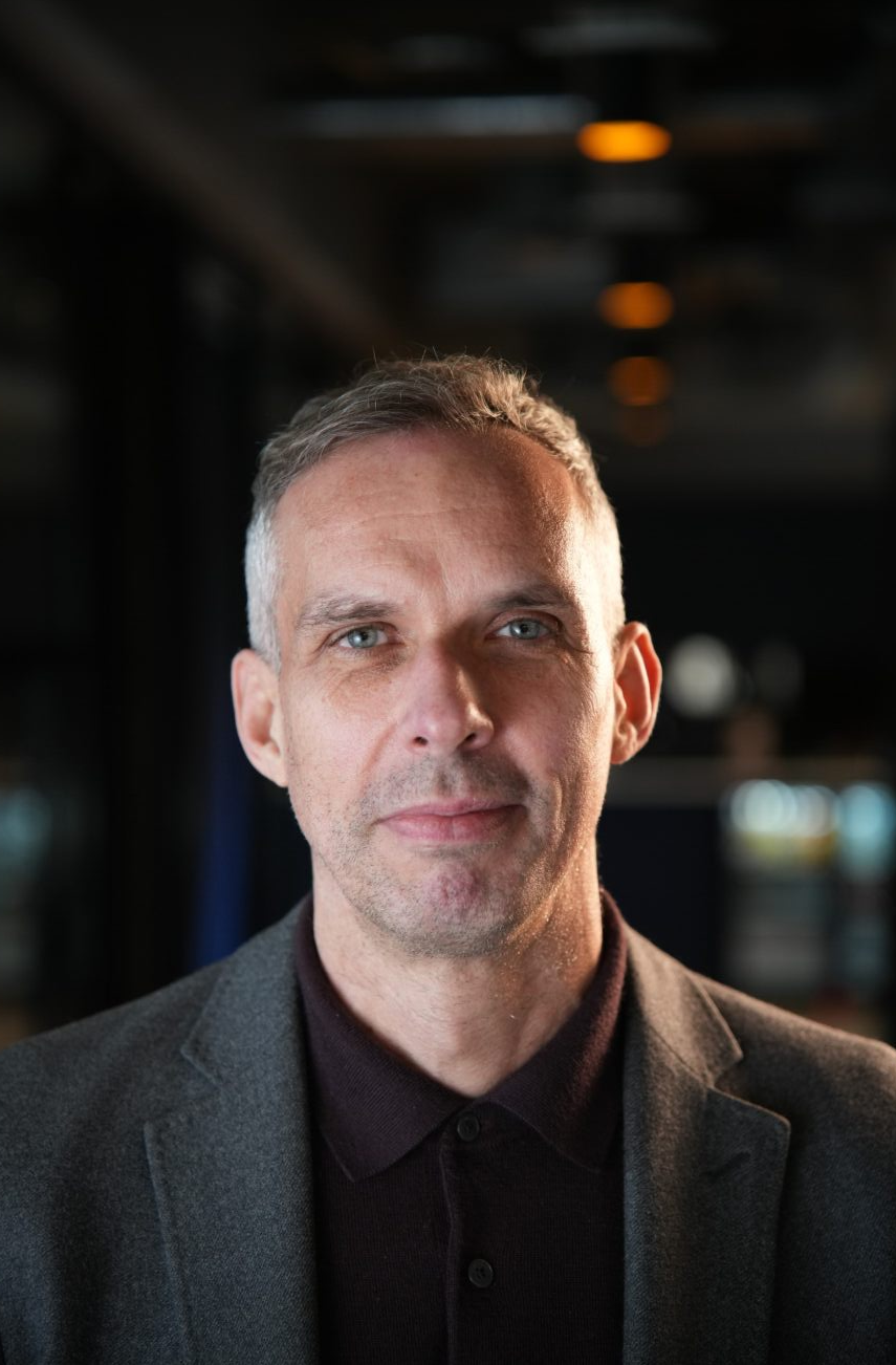 Adapting the UK's Legal Industry A Critical Evolution - Financial News