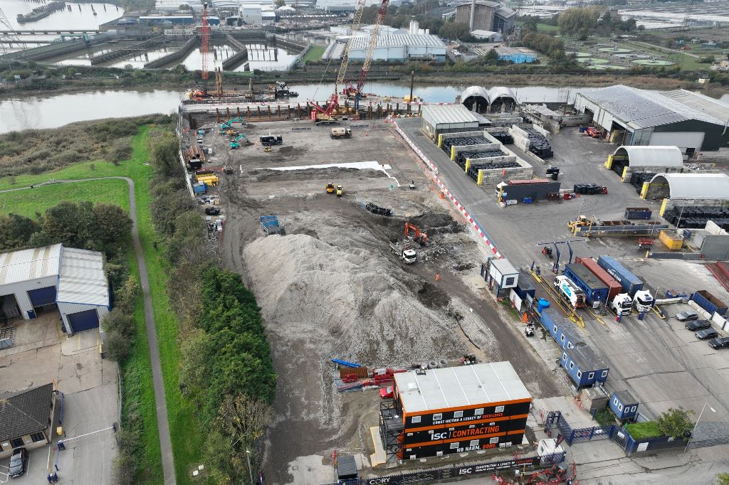 £34 Million Contract Revitalises Thames Wharf - Financial News
